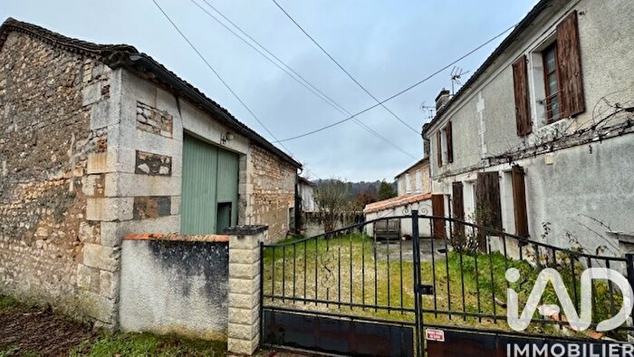 Maison à vendre - Dignac - 4 pièces - 3 chambres