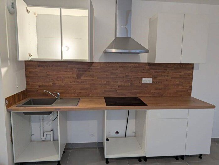 Appartement à louer - Ouest, Belleville - 3 pièces - 2 chambres