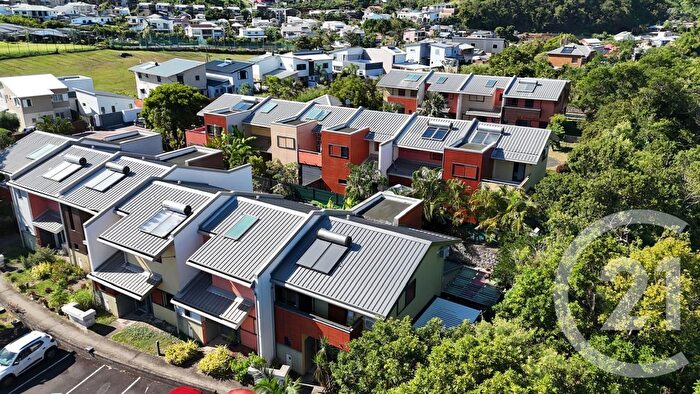 Maison à vendre - Sainte-Marie, Bois Rouge, Ravine des Figues, Beauséjour - 4 pièces - 2 chambres