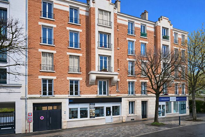 Appartement à vendre - Maisons-Alfort, Alfort - 3 pièces - 2 chambres