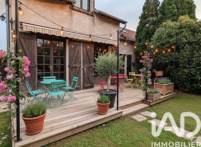 Maison à vendre - Hanches - 5 pièces - 4 chambres