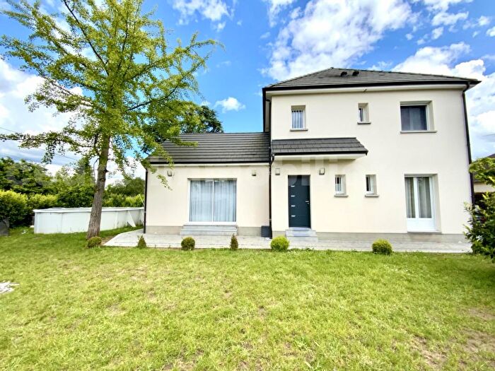 Maisons à vendre et appartements à louer - 1