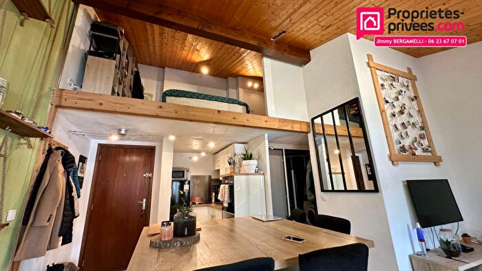 Appartement à vendre - Sallanches, Cayenne, Battoir - 2 pièces - 1 chambre