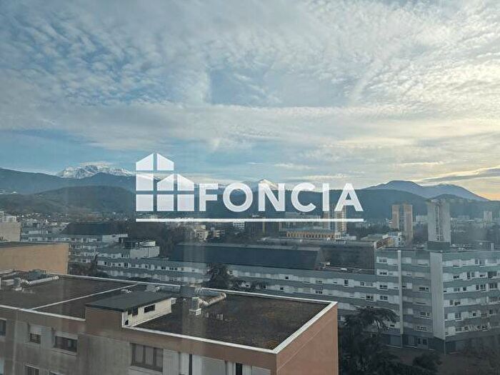 Appartement à louer - Grand-Place, Échirolles - 4 pièces - 2 chambres