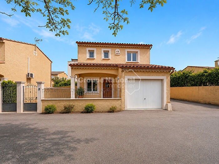 Bollène, Centre-ville - Maison 4 pièces à vendre