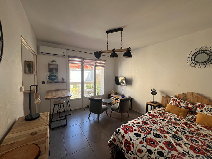 Appartement à louer - Narbonne, Egassieral - 1 pièce