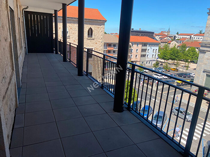 Appartement à louer - Yssingeaux - 3 pièces - 2 chambres