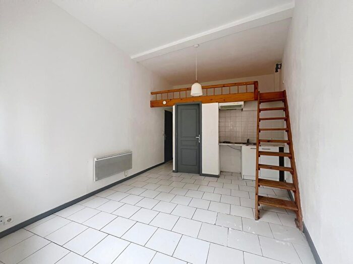 Appartement à louer - Agen, Hôtel de ville - 1 pièce