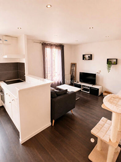 Jouy-en-Josas : Appartement 2 pièces à vendre