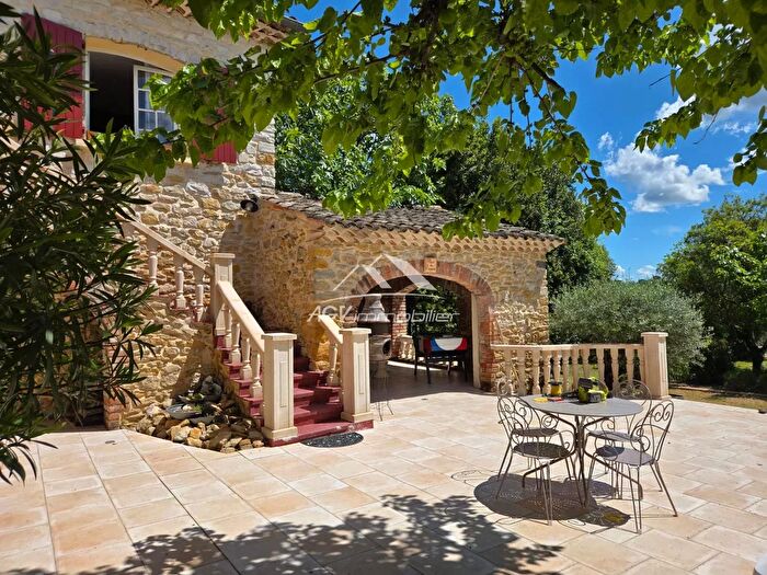 Maison à vendre - Allègre-les-Fumades - 6 pièces - 4 chambres