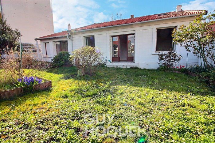 Maison à vendre - Rueil-Malmaison, Mazurieres - 7 pièces - 3 chambres