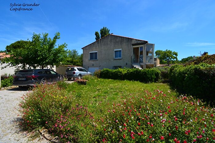 Maison 7 pièces à Pélissanne, à vendre