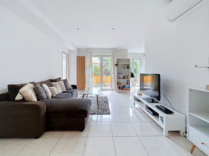 Appartement 4 pièces à Cannes, Prado, République, à vendre