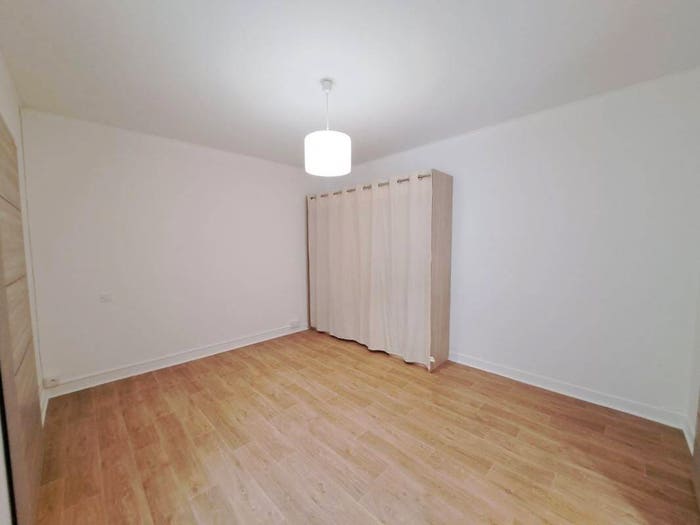 Saint-Georges-de-Commiers : Appartement 1 pièce à louer