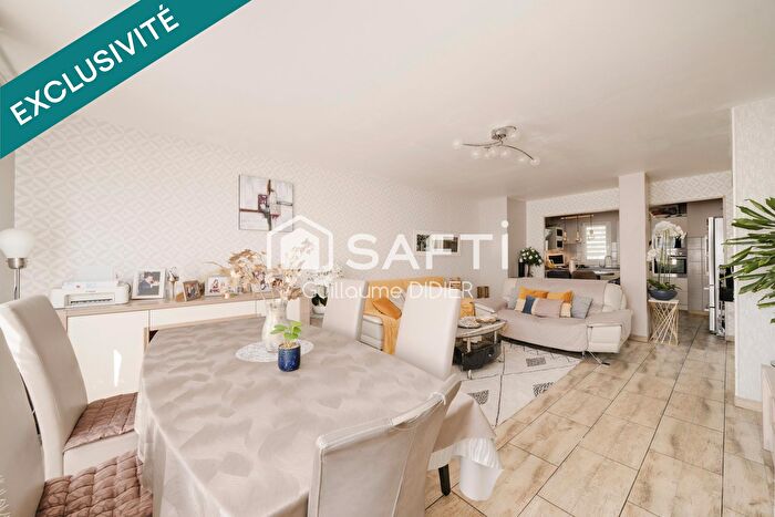 Appartement à vendre - Nancy, Mon Désert, Jeanne dArc, Saurupt, Clémenceau - 5 pièces - 4 chambres