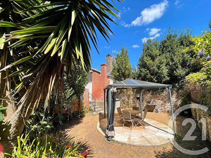 Appartement à vendre - Vannes, Centre-ville, Le Port - 2 pièces - 1 chambre