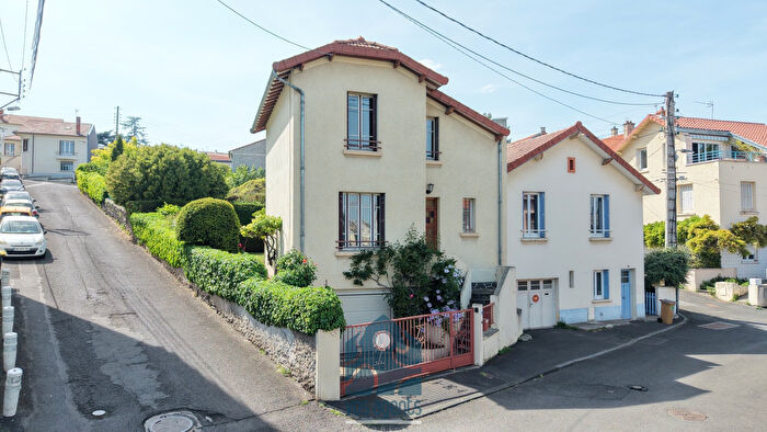 Maison à vendre - Chamalières, Jean-Jaurès, Galoubies - 4 pièces - 3 chambres