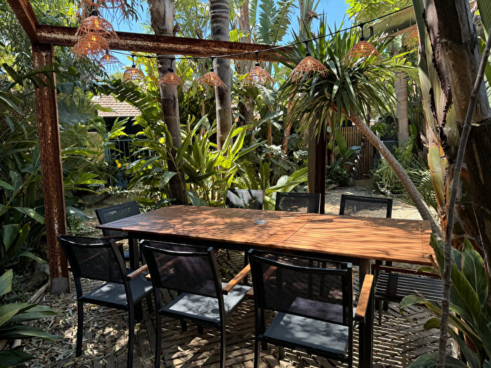 Maison à vendre - Hyères, Giens - 11 pièces - 7 chambres