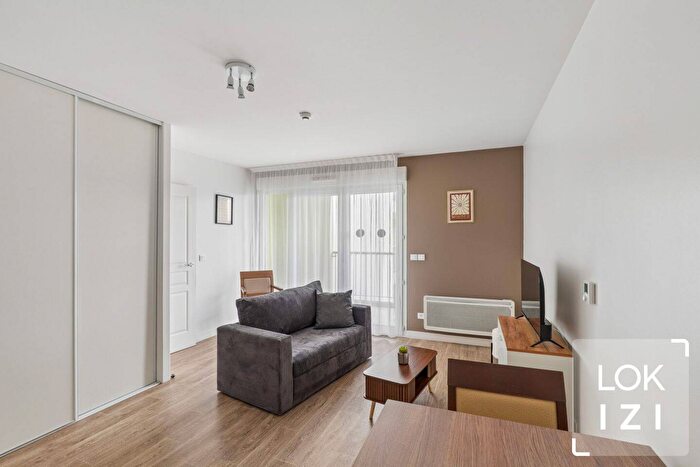 Appartement à louer - Ilot Er Mai, Clermont-Ferrand - 2 pièces - 1 chambre