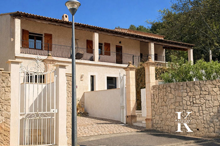 Maison 8 pièces à Martigues, Boudèle, Les Deux Portes, à vendre