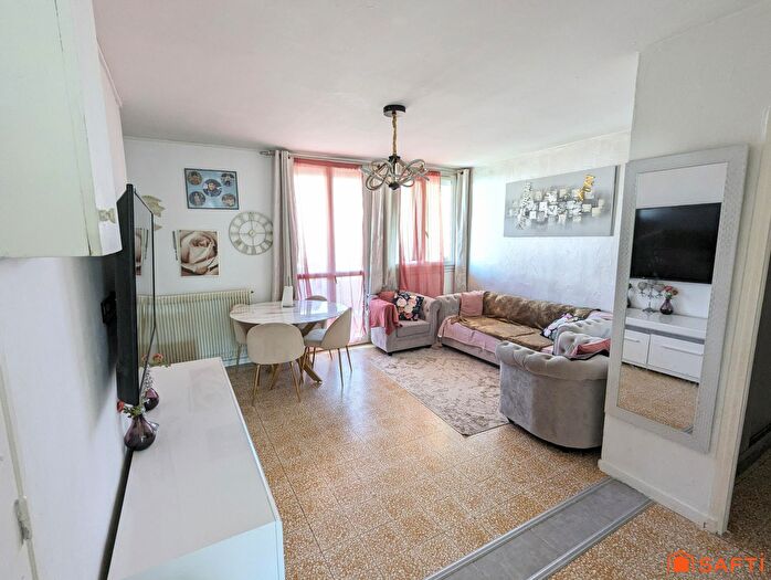 Nîmes, Ville Active : Appartement 4 pièces à vendre