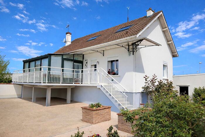 Maison 7 pièces à vendre à Chartres, Centre-ville