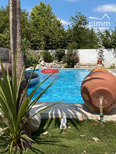 Maisons à vendre et appartements à louer - 1