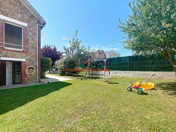 Maison à vendre - Vitry-sur-Seine, Plateau - 5 pièces - 4 chambres