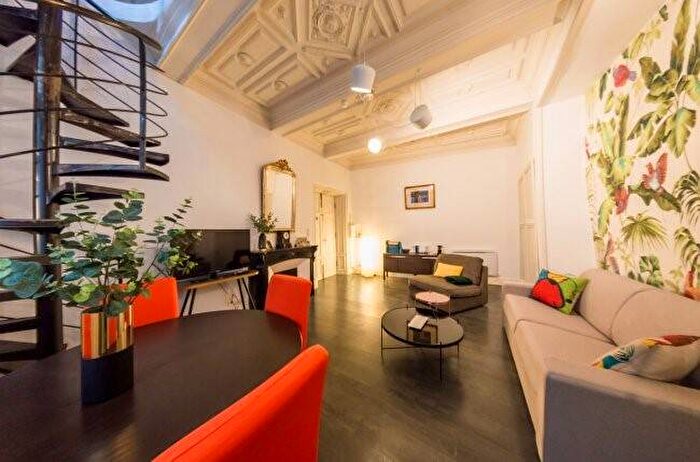 Appartement à louer - Bourg-Charité, Narbonne - 2 pièces - 1 chambre