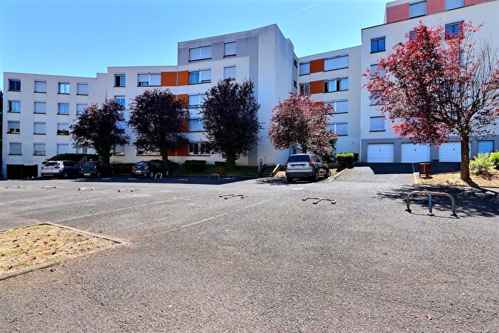 Appartement 4 pièces à vendre à Clermont-Ferrand, Cotes de Clermont