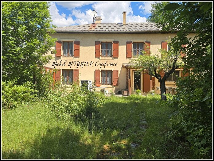 L'Argentière-la-Bessée : Maison 7 pièces à vendre