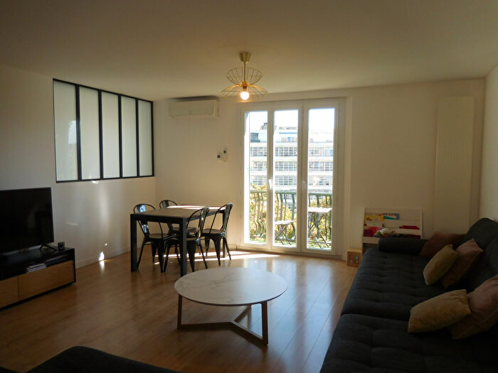 Appartement à louer - Grenoble, La Capuche, Grands Boulevards - 4 pièces - 3 chambres