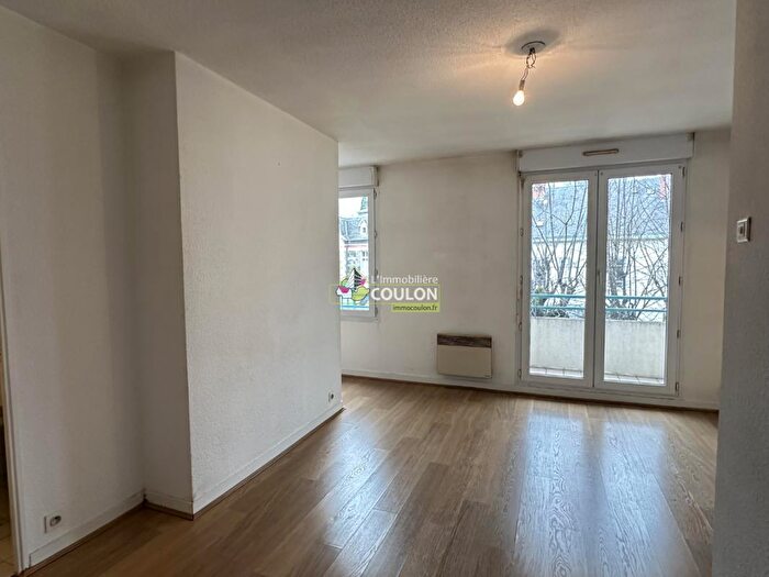 Appartement à louer - Clermont-Ferrand, Jaude, Fontgiève Saint-Alyre - 2 pièces - 1 chambre