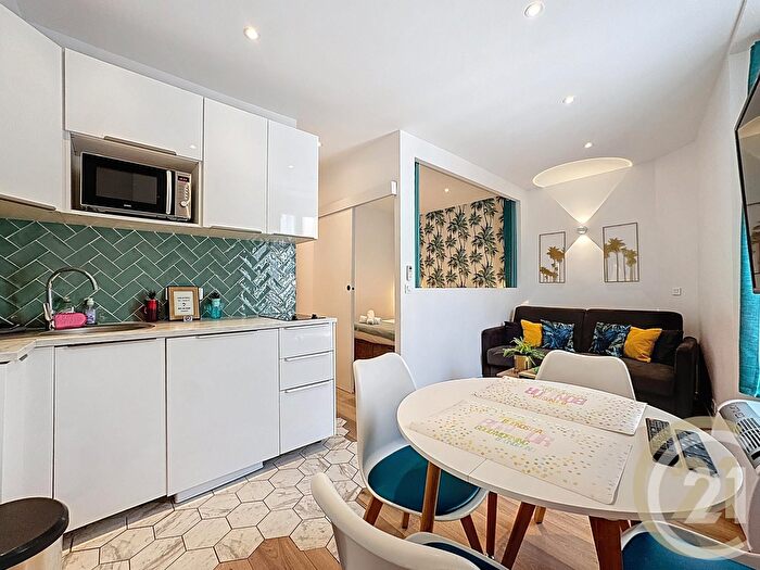 Appartement à vendre - Cannes, Suquet - 3 pièces - 1 chambre