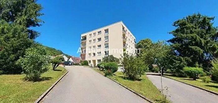 Appartement à louer - Lons-le-Saunier, Bel-Air, Docteur Jean-Michel - 2 pièces - 1 chambre