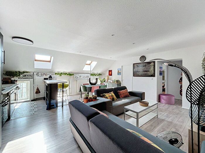 Appartement 7 pièces à Sud Est, Hettange-Grande, à louer