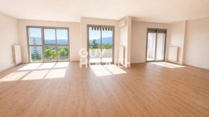 Appartement 5 pièces à Valence, Valensolles, à vendre