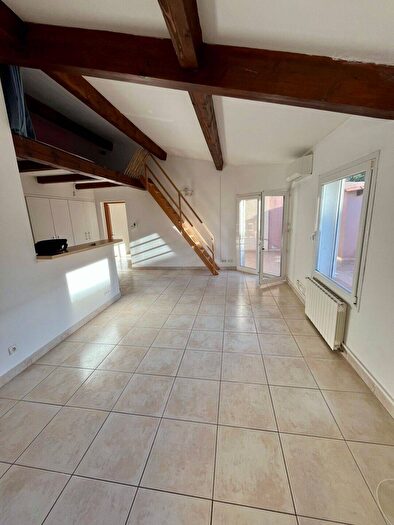 Maison à louer - Pointe Rouge, Marseille ème arrondissement - 3 pièces - 2 chambres