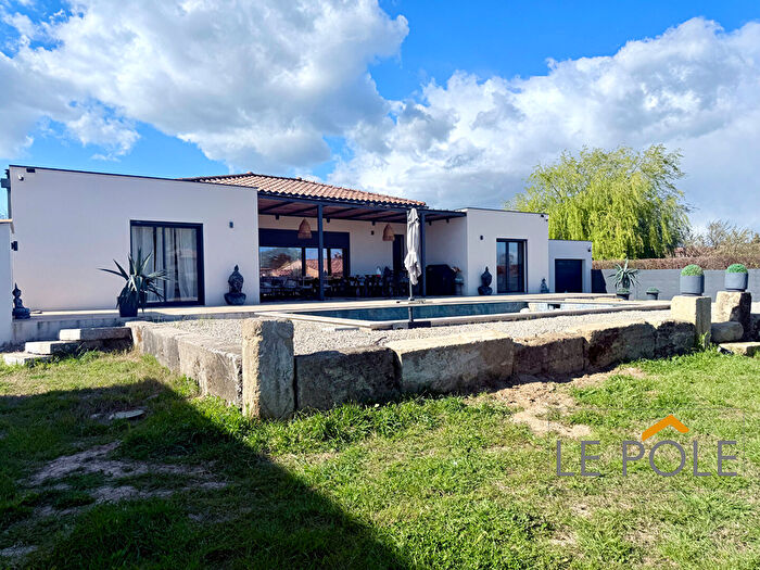 Maison à vendre - Piolenc - 5 pièces - 4 chambres