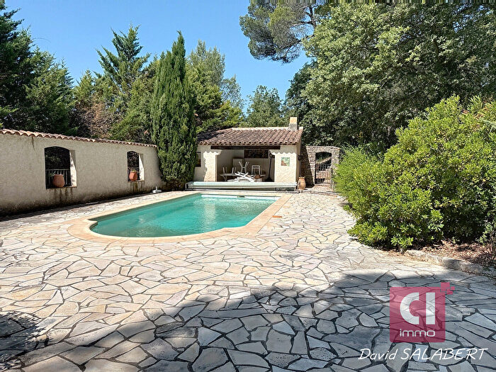 Maison à vendre - La Roquebrussanne - 5 pièces - 4 chambres