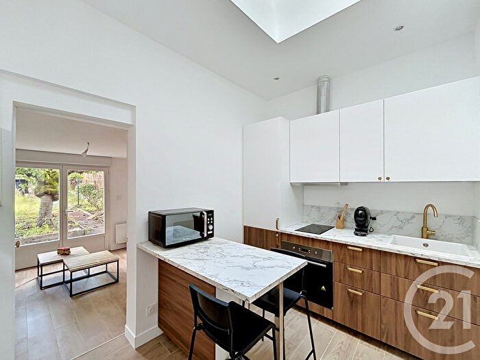 Appartement à louer - Angoulême, Victor Hugo - 2 pièces - 1 chambre