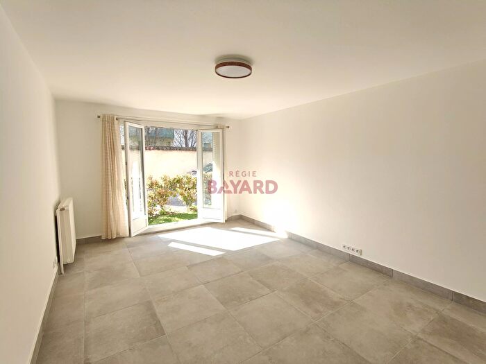 Appartement à vendre - Vénissieux, Georges Levy, Ernest Renan, Moulin à vent - 3 pièces - 2 chambres