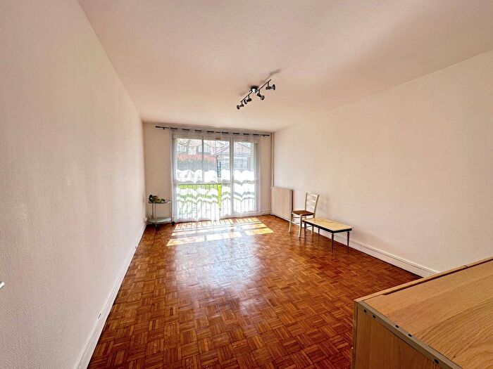 Appartement à louer - Petits Ormes, Villejuif - 2 pièces - 1 chambre