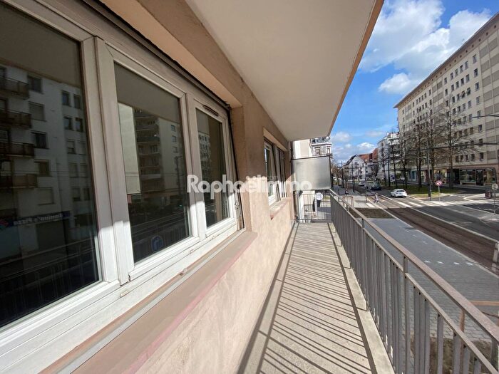 Appartement à louer - Koenigshoffen Est, Strasbourg - 3 pièces - 2 chambres