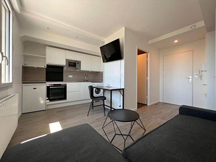 Appartement 1 pièce à louer à Centre Ville, Massy