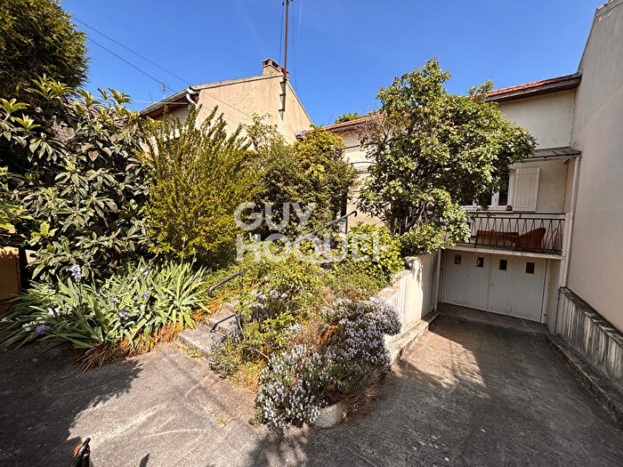 Saint-Denis, Allende : Maison 4 pièces à vendre