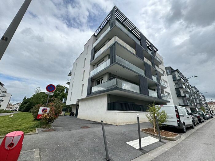 Appartement 1 pièce à Reims, à louer