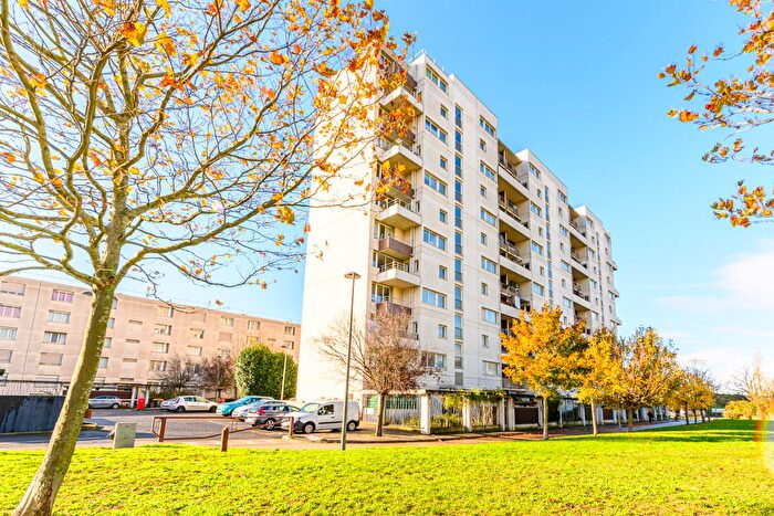 Appartement 4 pièces à louer - Le Kremlin-Bicêtre, Les Martinets, Le Fort