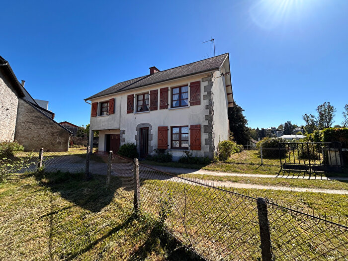 Ussel : Maison 5 pièces à vendre