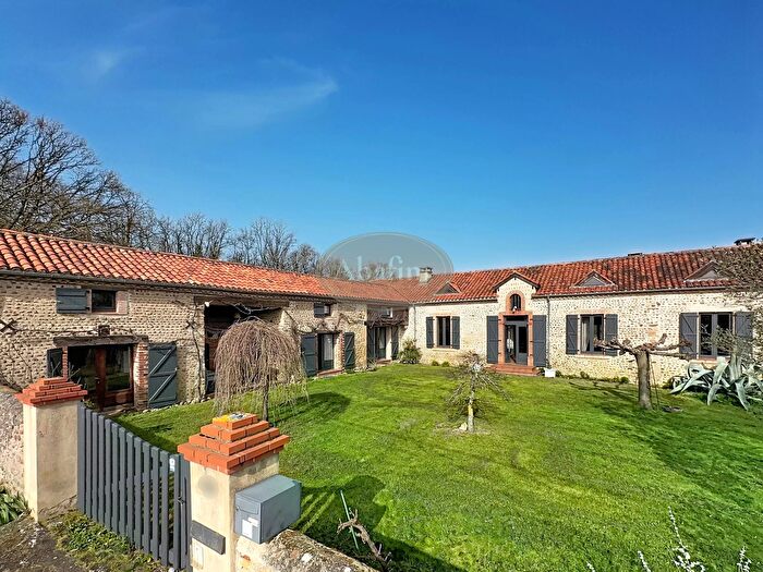 Maison à vendre - Maubourguet - 8 pièces - 4 chambres